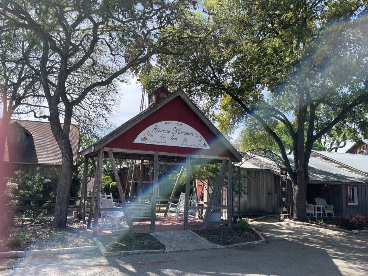 Gruene Mansion Inn in New Braunfels, TX: A Historic Getaway