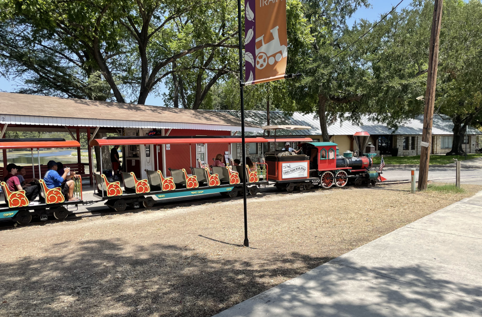 Landa Park in New Braunfels, Texas: A Comprehensive Guide